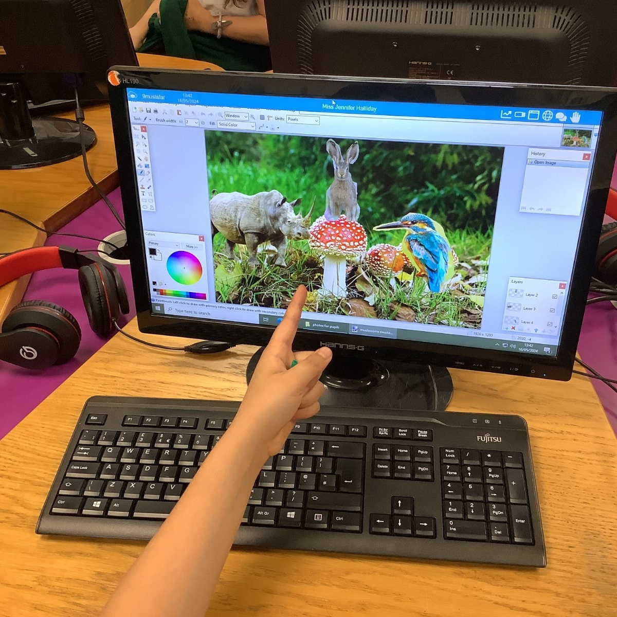 St Stephen’s CE (VA) Primary School - YR 4 Photo Editing